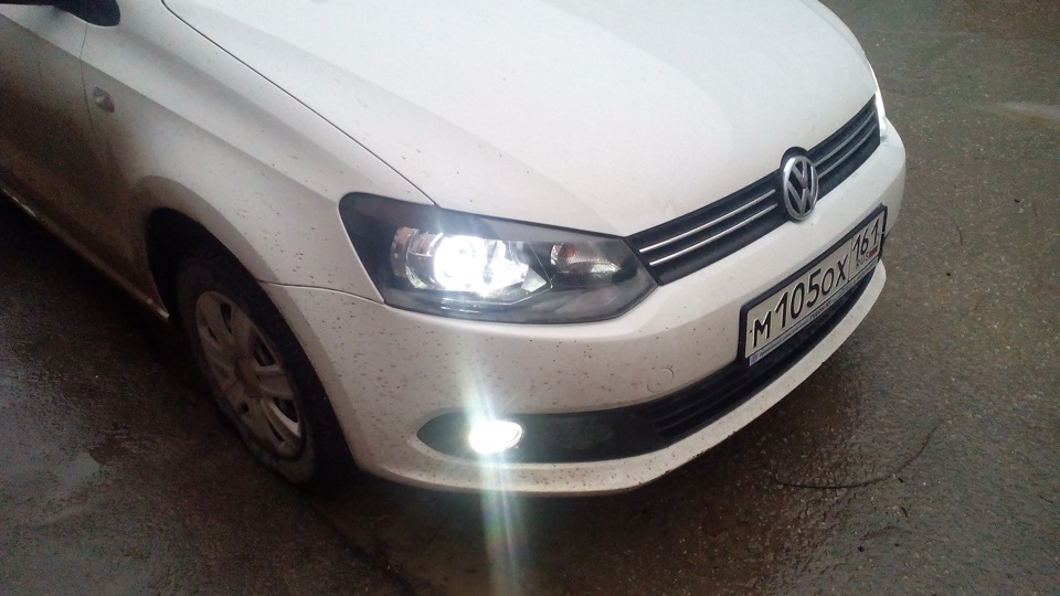 Линзы в фары Поло седан часть 2 — Volkswagen Polo Sedan, 1,6 л, 2012 ...