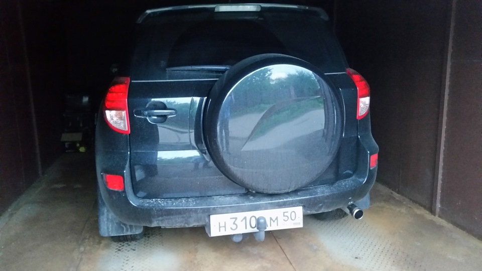 установил фаркоп — Toyota RAV4 (III), 2 л, 2006 года | аксессуары | DRIVE2