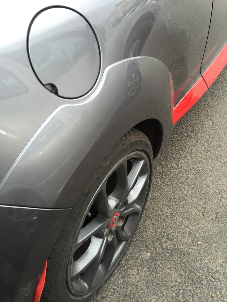 Косметический ремонт после небольшого ДеТеПе — Renault Megane Sport RS ...