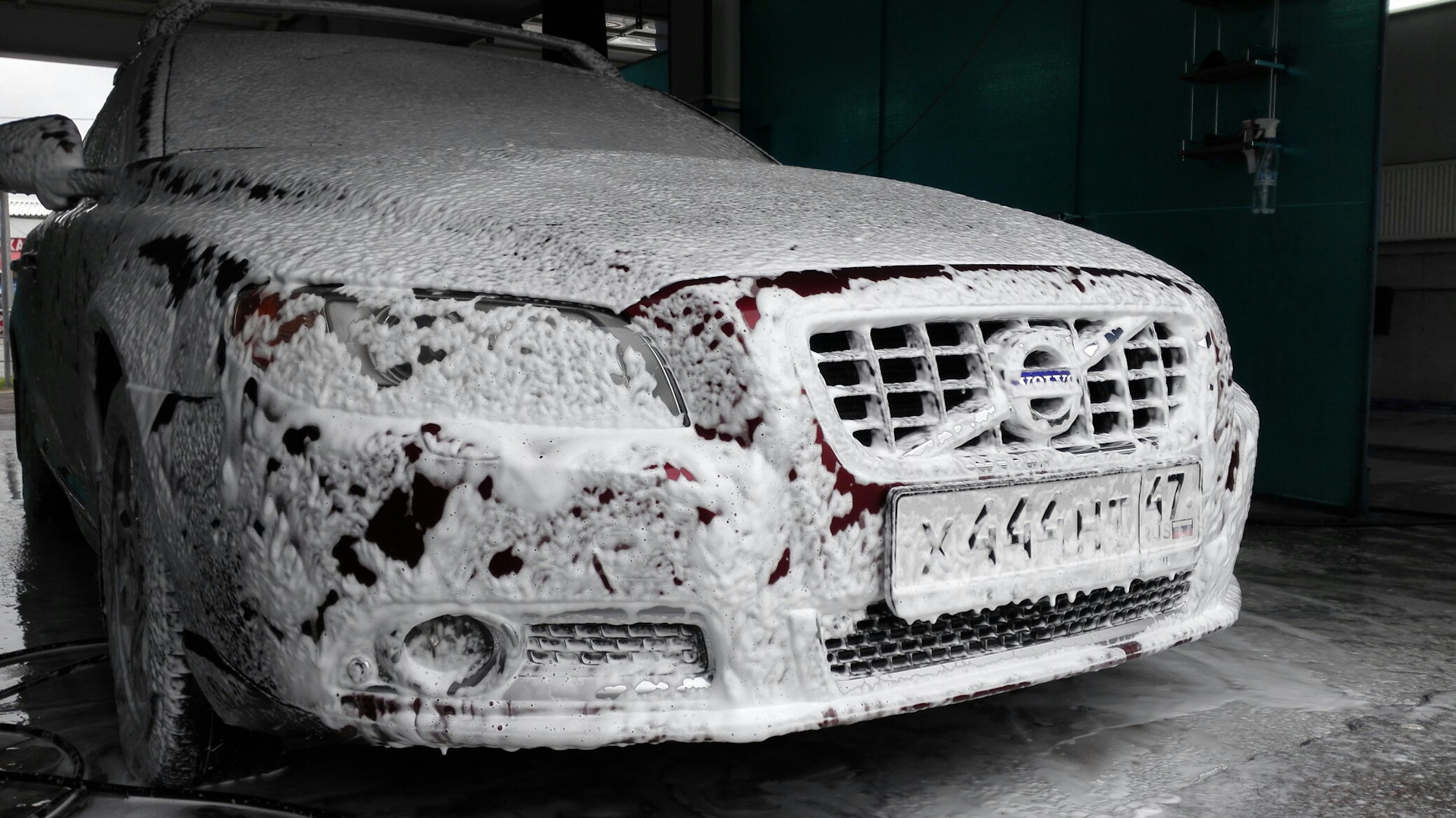 Лопунл патрубок наддува. — Volvo V70 III, 2,4 л, 2008 года | визит на ...