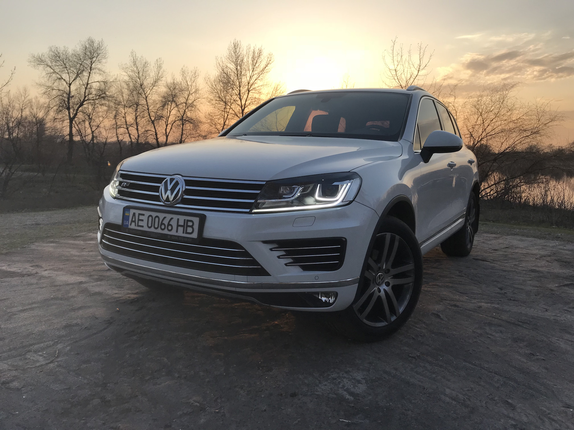 РЕСТАЙЛИНГ — TOUAREG — NF-FL — Volkswagen Touareg (2G), 3 л, 2014 года | тюнинг | DRIVE2