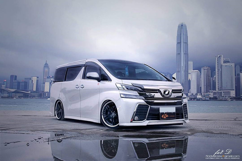 Toyota Alphard — с установленной пневмоподвеской K-Sport Racing Gold ...