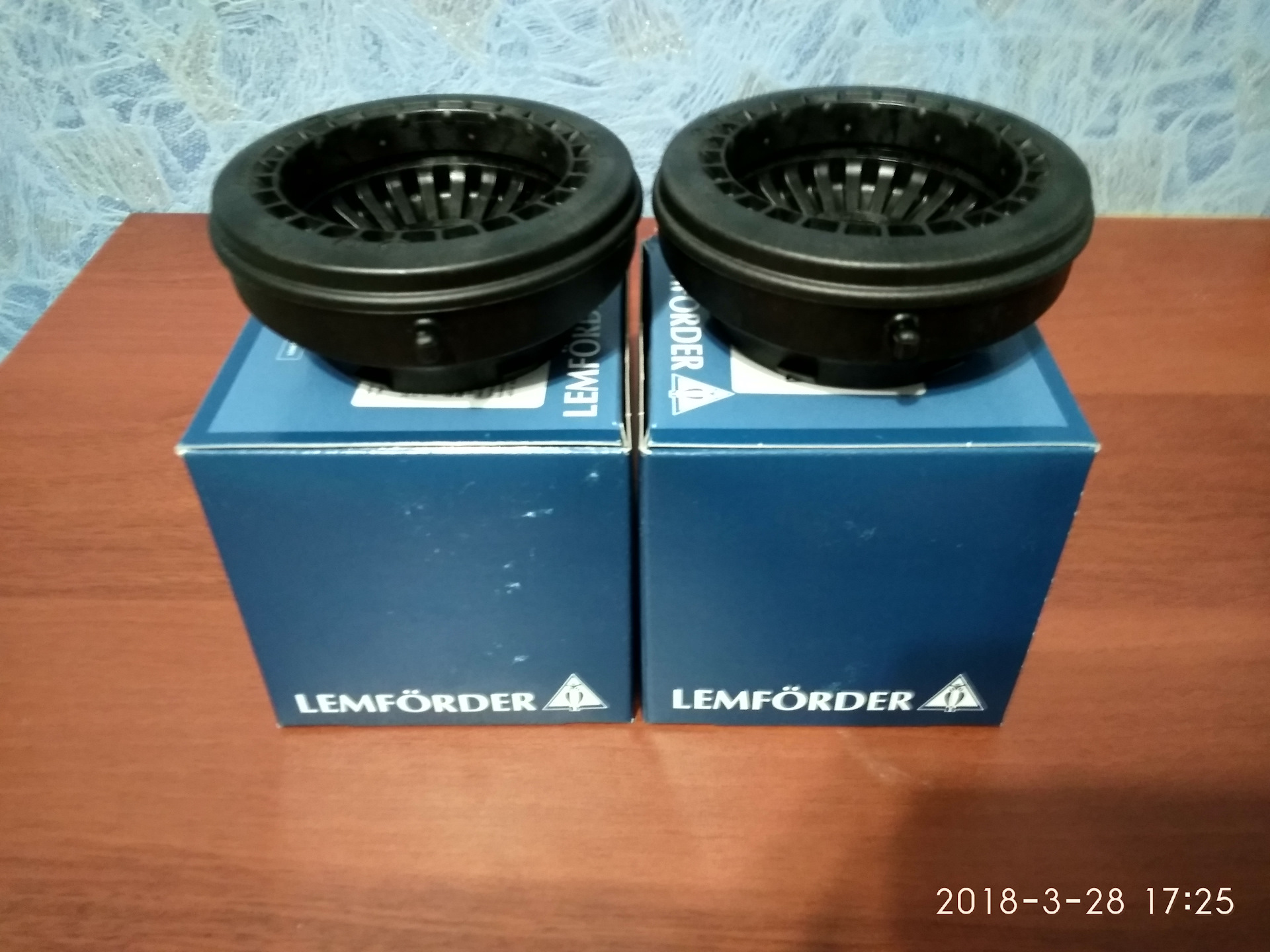 Амортизаторы Finwhale в круг ч.2 — Ford Focus Hatchback II, 1,8 л, 2009 ...