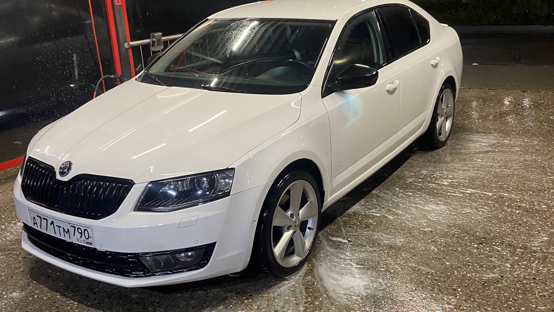 Skoda Octavia A7 Mk3 1.8 бензиновый 2014 | на DRIVE2