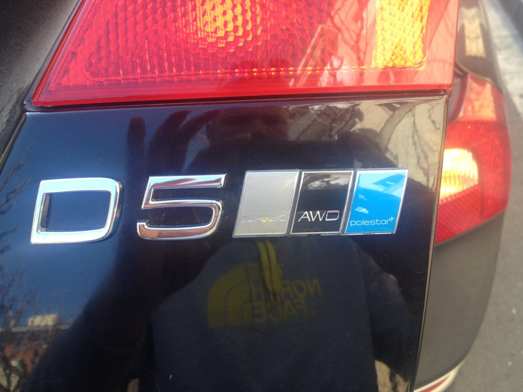 Эмблема AWD XC90 второго поколения — Volvo XC90 (1G), 2,4 л, 2010 года ...