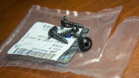 90561305 БОЛТ М5 GM | Запчасти на DRIVE2