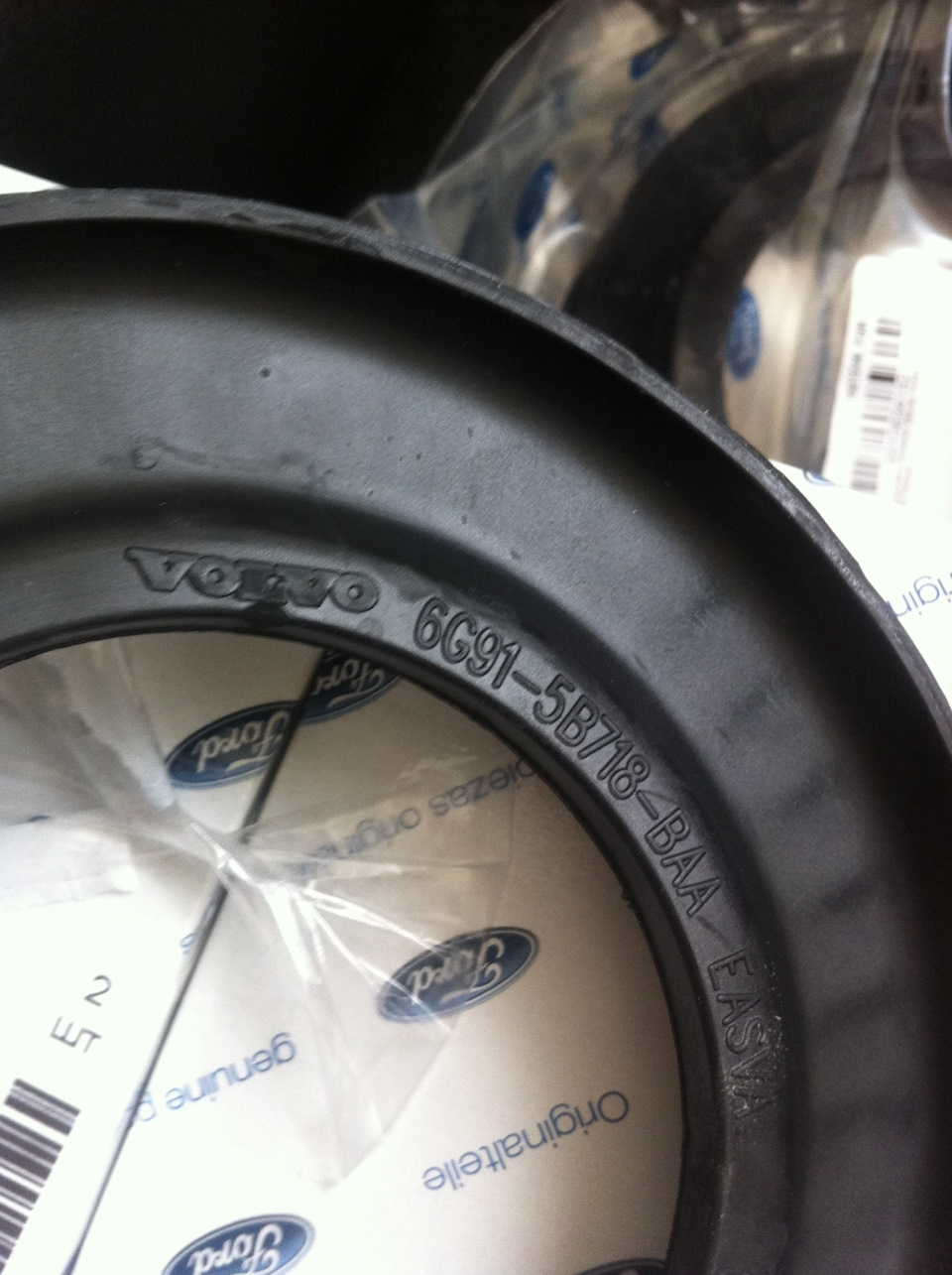 85. Запчасти начали приходить-2 — Volvo XC70 III, 2,4 л, 2010 года ...