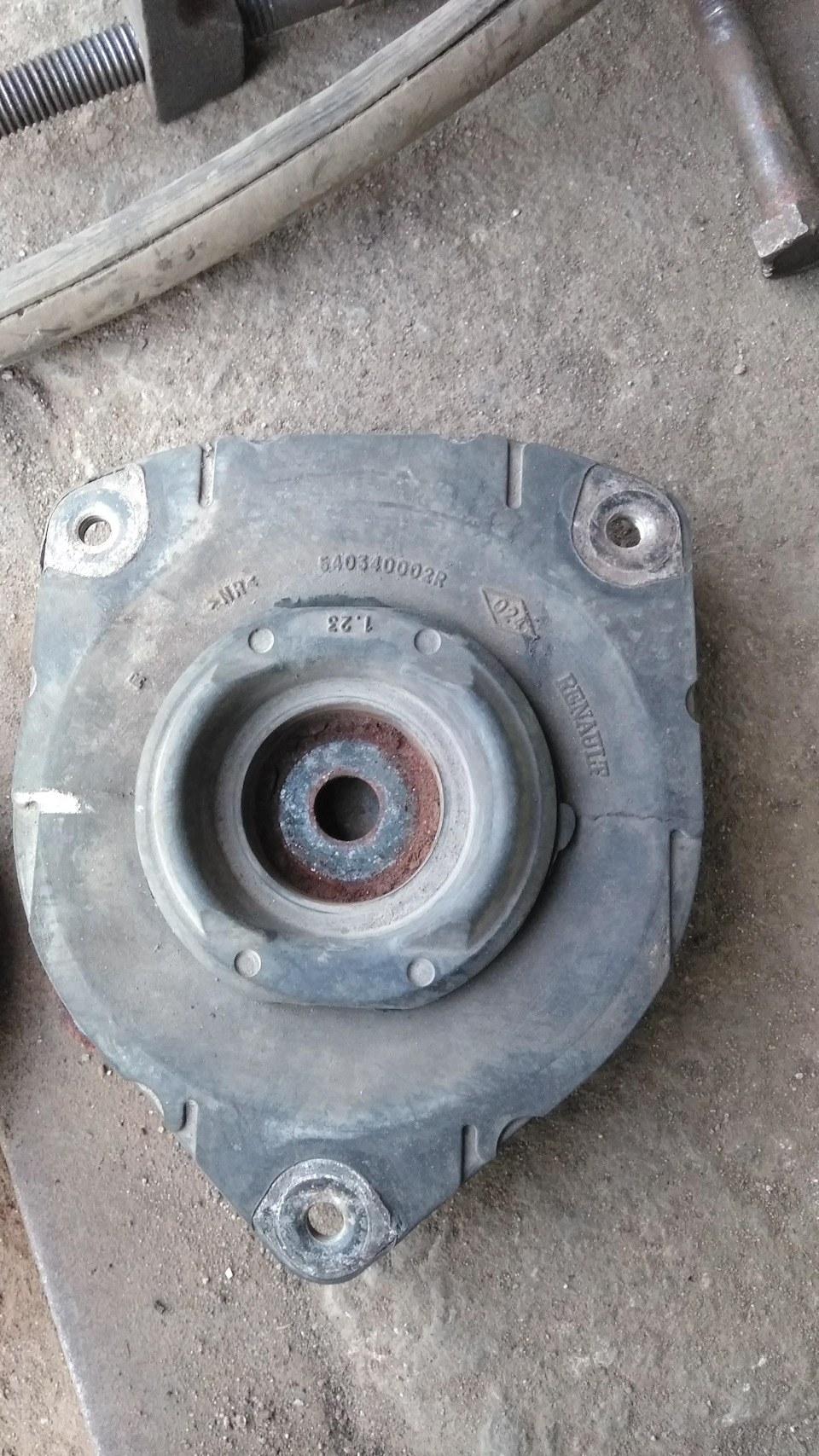 540340002R Прокладка врх пружины подв пер RENAULT | Запчасти на DRIVE2