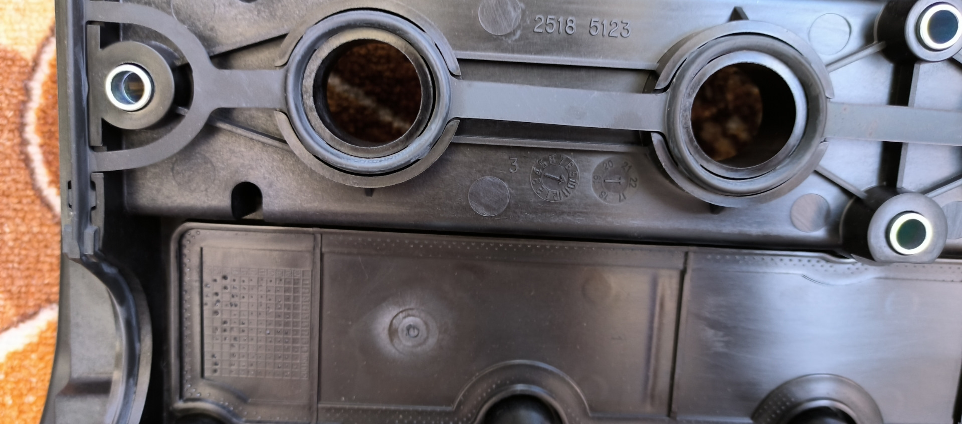 Новая клапанная крышка — Chevrolet Lacetti 5D, 1,6 л, 2011 года ...