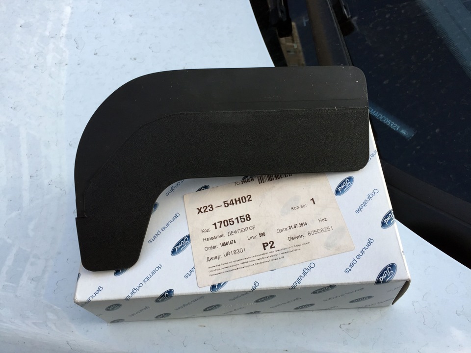 Установка защитных дефлекторов — Ford Focus Hatchback III, 1,6 л, 2012 ...