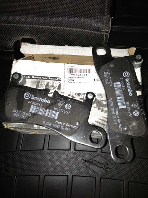 7P0698451 Колодки тормозные PORSCHE CAYENNE (958) задние VAG | Запчасти ...