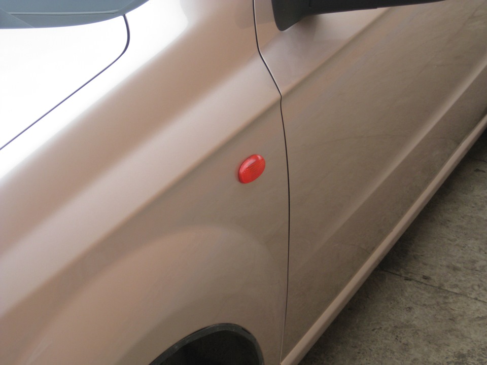 Поворотники боковые — Chevrolet Aveo Sedan (1G), 1,6 л, 2008 года ...
