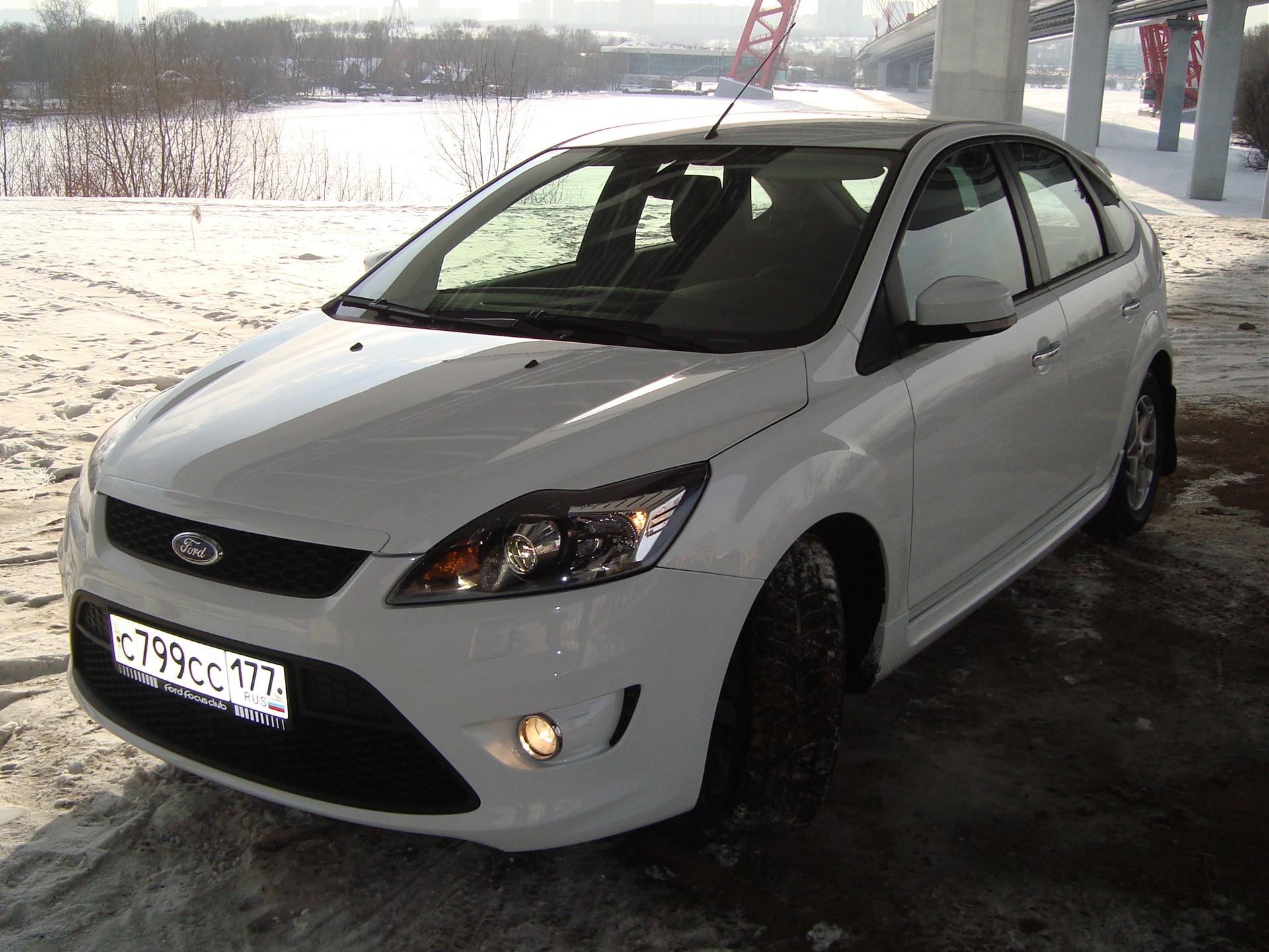 Пластическая операция — Ford Focus II Hatchback, 2 л, 2010 года ...