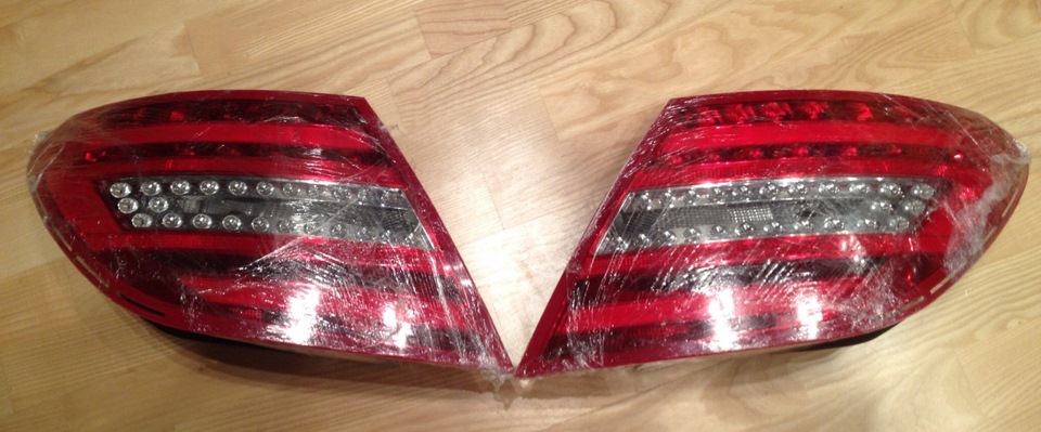 Задние фонари рестайл 2012 (part 1) — Mercedes-Benz C-Class (W204), 0,7 ...