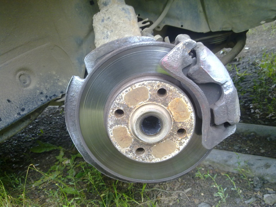 за выл подшипник ступицы — Audi 100 Avant (C3), 2 л, 1990 года | своими ...