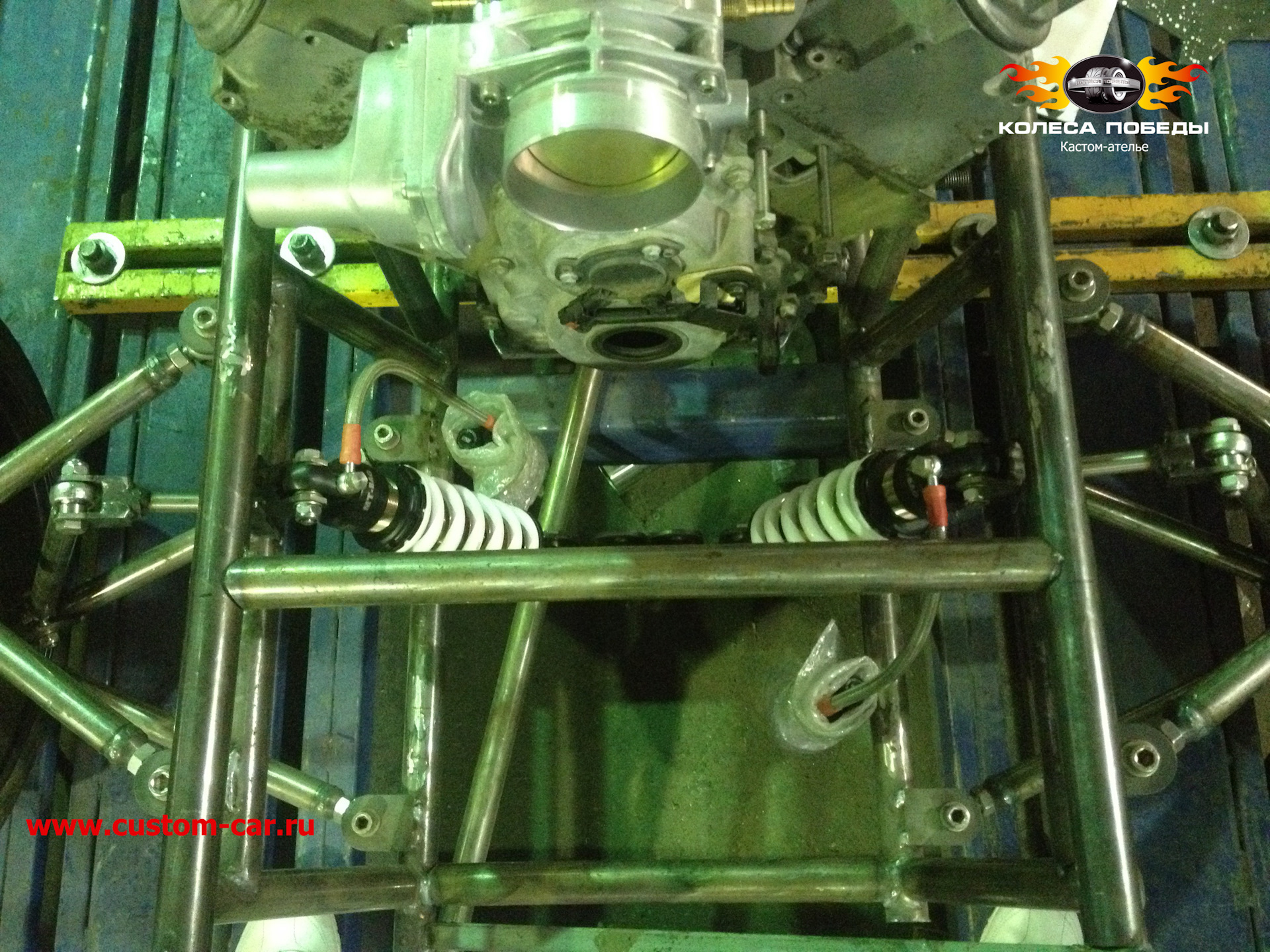 И вот внимание)))) на передней подвеске появились они! Амортизаторы ...