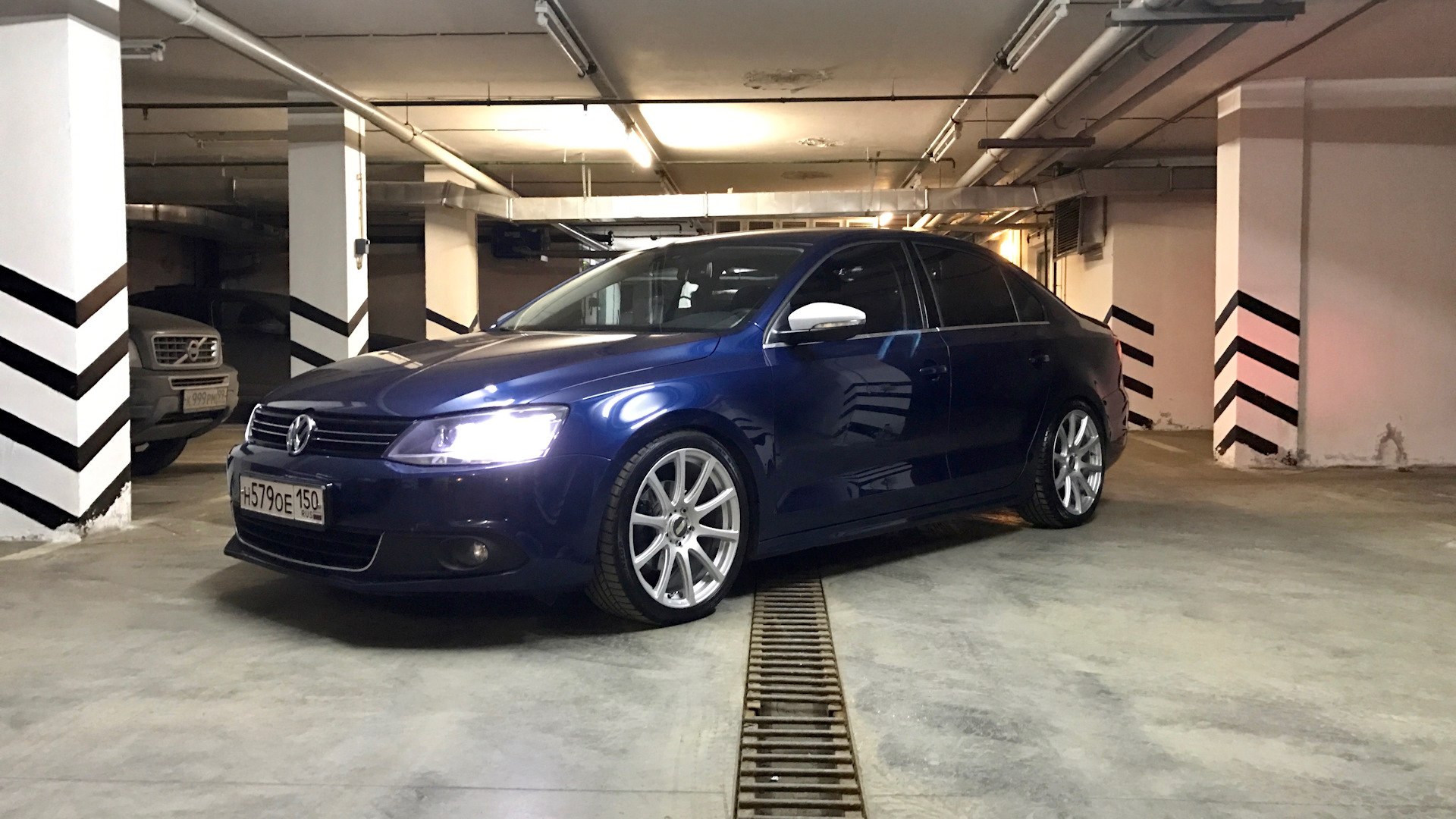 Volkswagen Jetta VI электрический 2011 | tsi ABT на DRIVE2