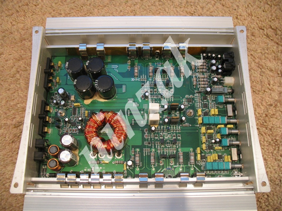 Фото внутренностей усилителей №1 — ЗАЗ Forza, 1,5 л, 2012 года ...