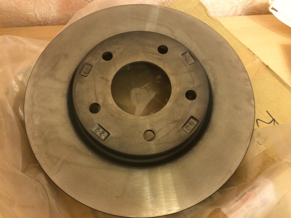 4615A190 Диск тормозной комплект 2 шт Mitsubishi | Запчасти на DRIVE2