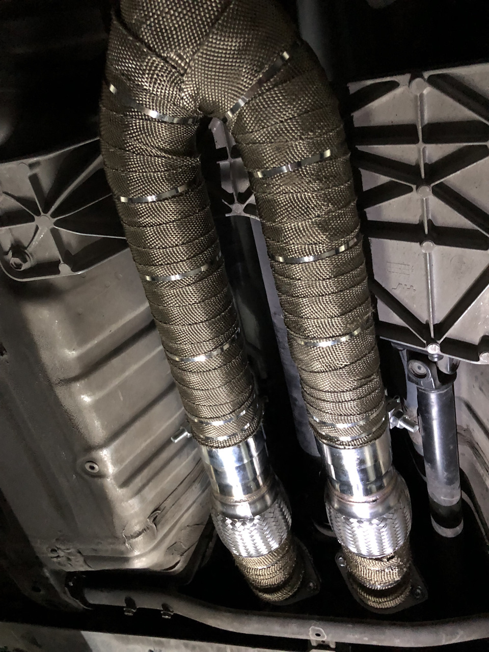 Будем дышать еще лучше — Rev.9 Power — Titanium Y-pipes and SS bell ...