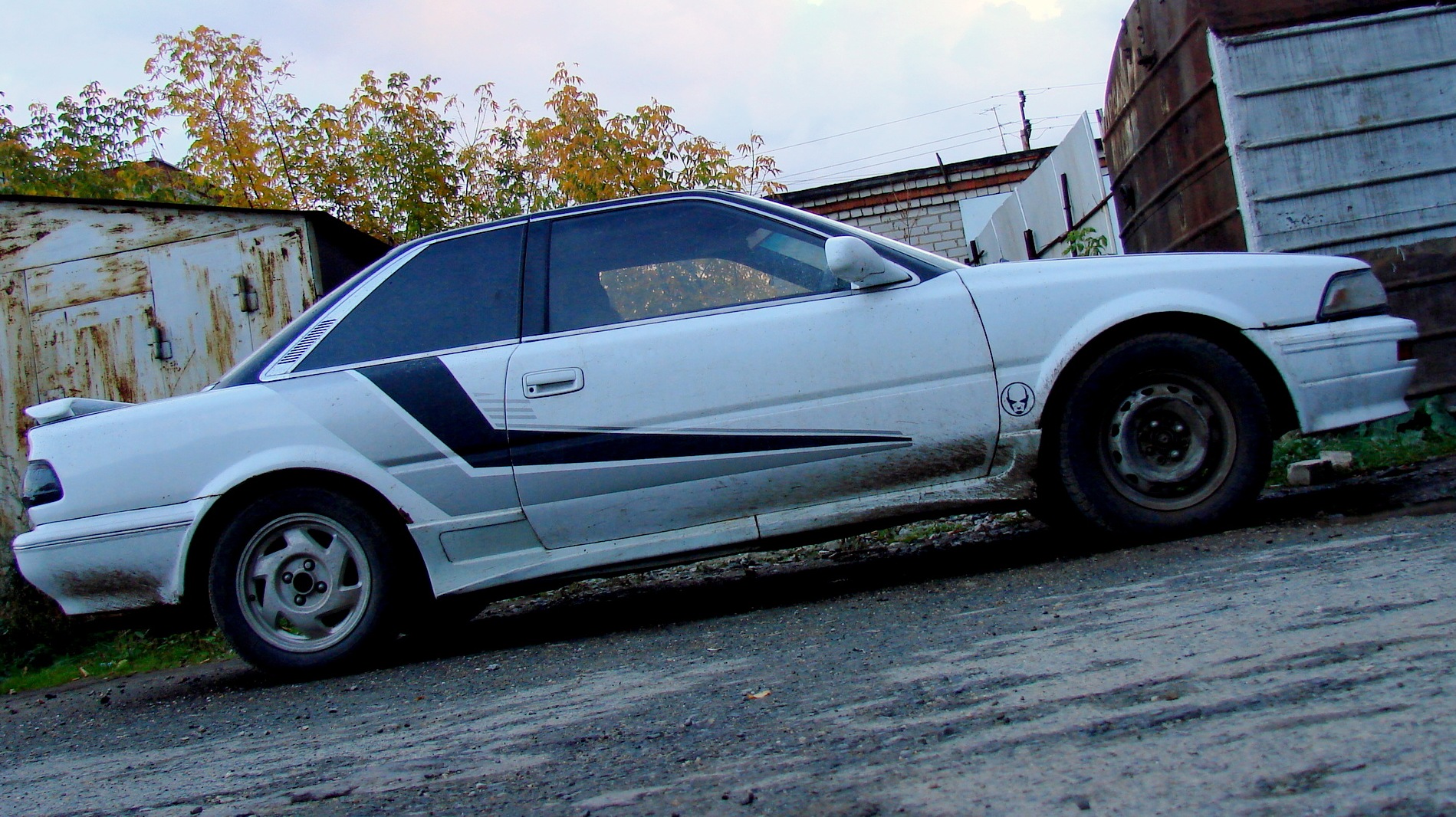 Toyota Corolla Levin (AE91/92) бензиновый 1991 | 5A-FHE на DRIVE2