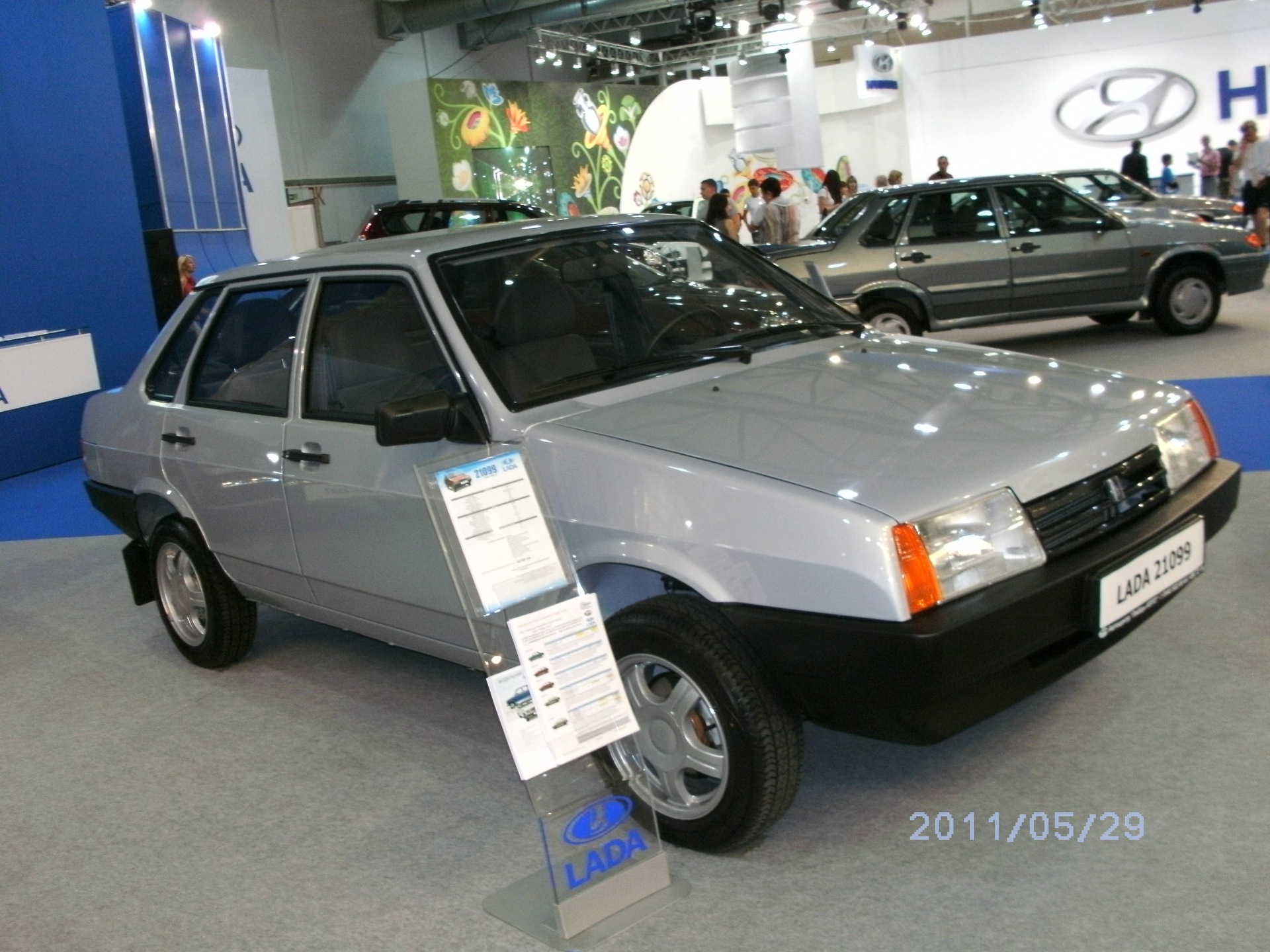 SIA'2011 PART 1 — DRIVE2