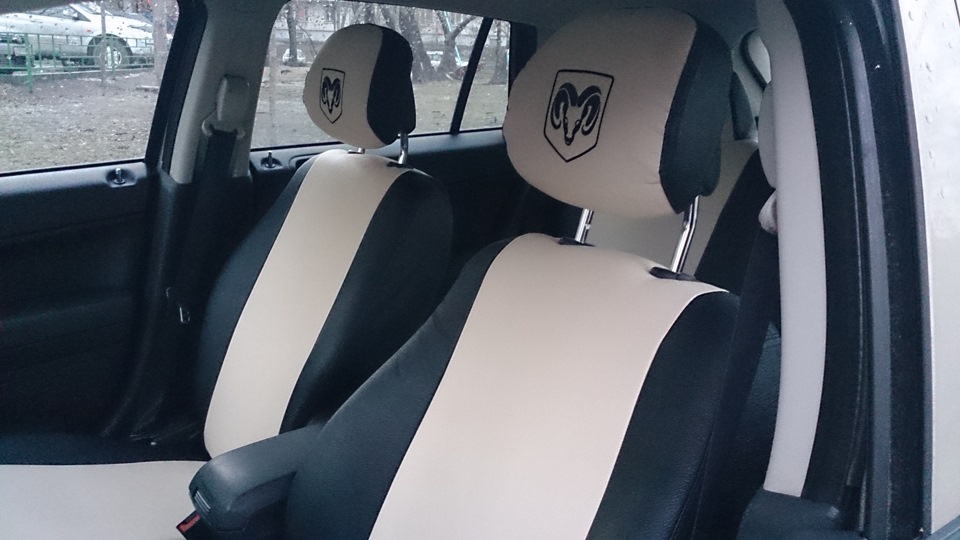 Чехлы на сиденья. — Dodge Caliber, 2 л, 2010 года | аксессуары | DRIVE2