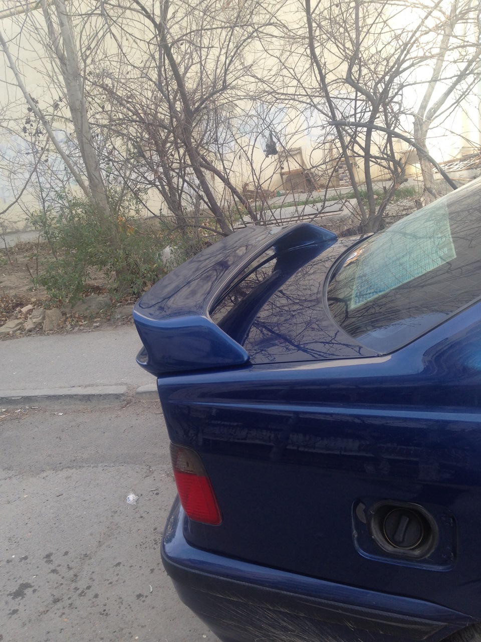 GT Спойлер от М3 — BMW 3 series (E36), 2 л, 1997 года | аксессуары | DRIVE2