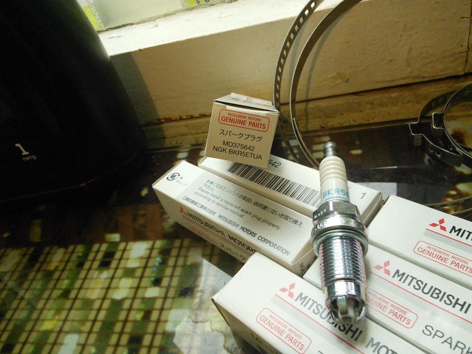 MD375642 Свеча зажигания Mitsubishi | Запчасти на DRIVE2