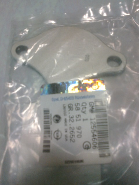 12554606 Крышка клапана рециркуляции выхлопных газов GM | Запчасти на ...