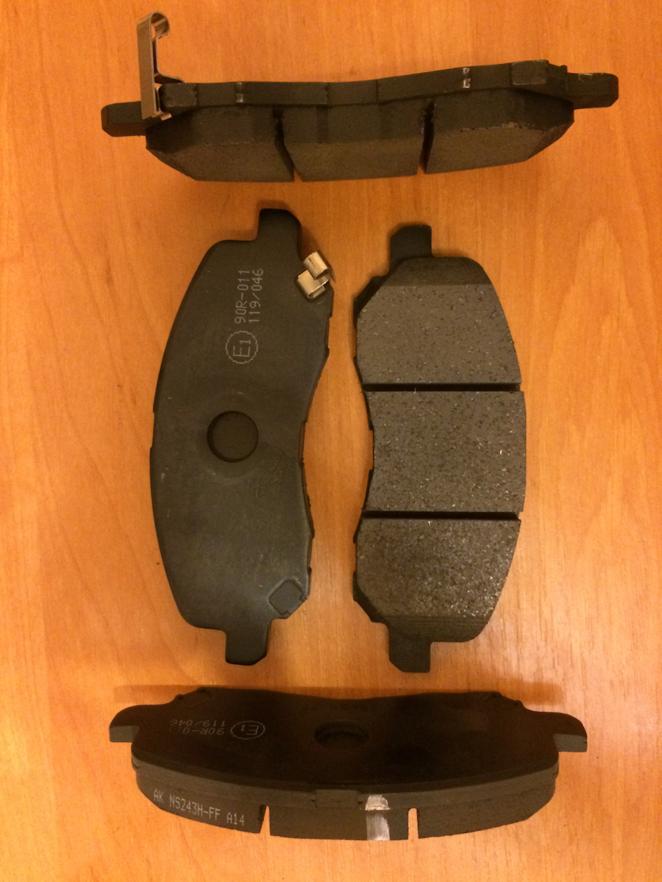 4605A557 Колодки тормозные Mitsubishi | Запчасти на DRIVE2