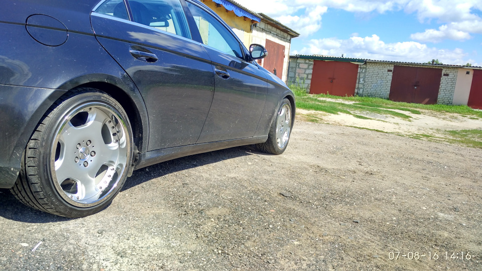 OZ opera 2 R19 8.5j/10j примерял — Mercedes-Benz CLS (W219), 3 л, 2006 ...