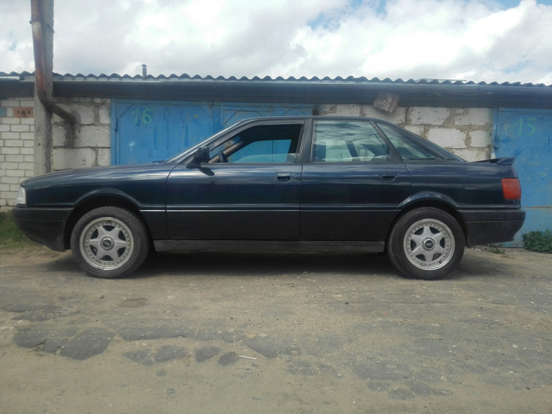 Замена задних стоек и пружин — Audi 80 (B3), 1,9 л, 1990 года | своими руками | DRIVE2