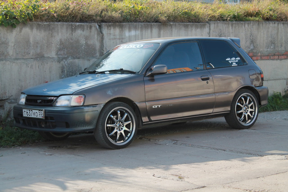 Старлет на отдыхе, ждёт меня с японии) — Toyota Starlet (80), 1,3 л ...