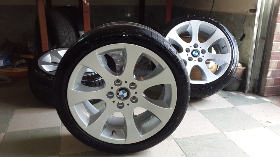 2) Переобувка сезонная (162 Style) — BMW 3 series (E90), 3 л, 2005 года ...