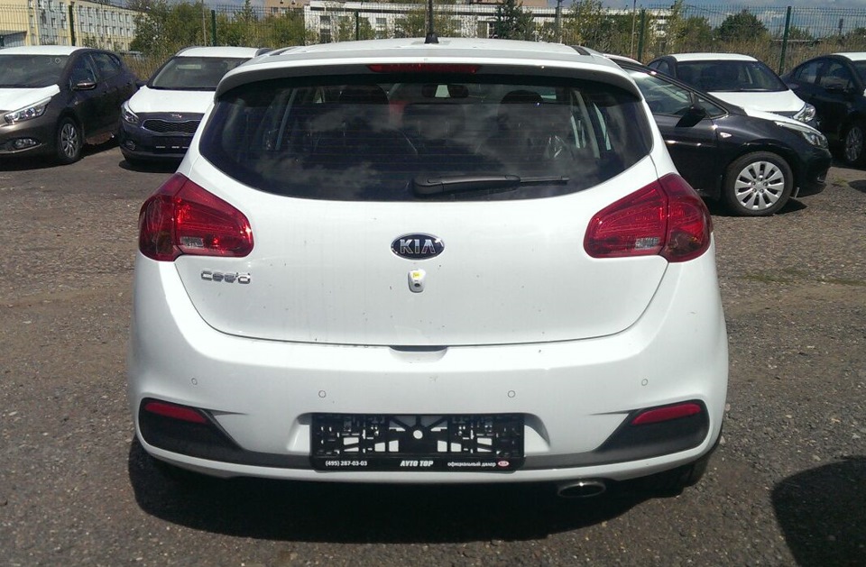 Снял шильдик Ceed ) — KIA Ceed (2G), 1,6 л, 2014 года | тюнинг | DRIVE2