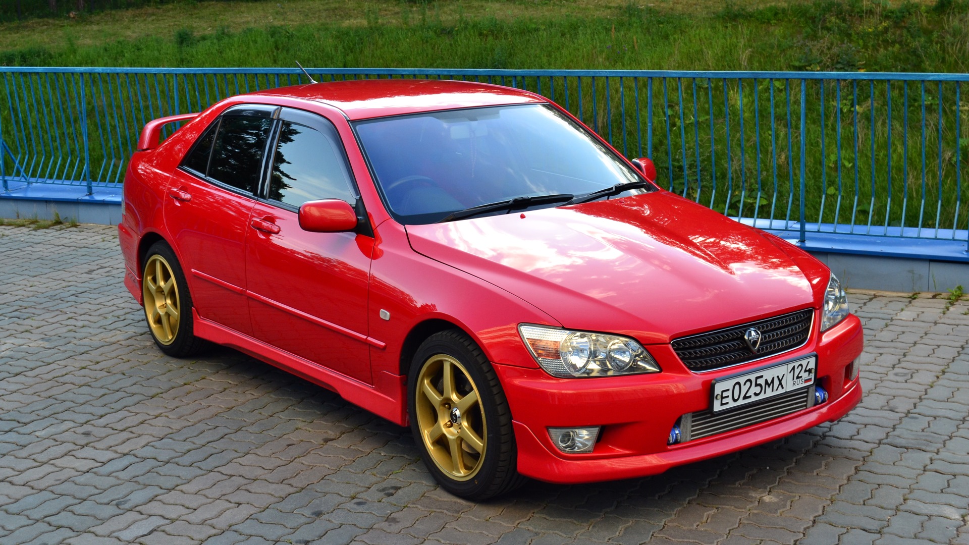 Toyota Altezza 2.0 бензиновый 2001 | ☭ Red Line ☭ на DRIVE2