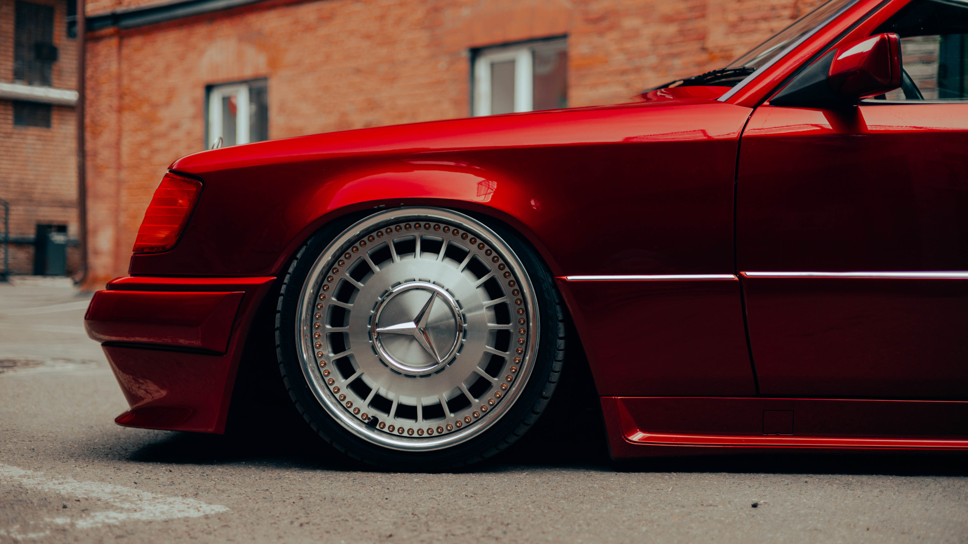 Mercedes-Benz E-Class (W124) 3.0 бензиновый 1990 | low_stance_air на DRIVE2