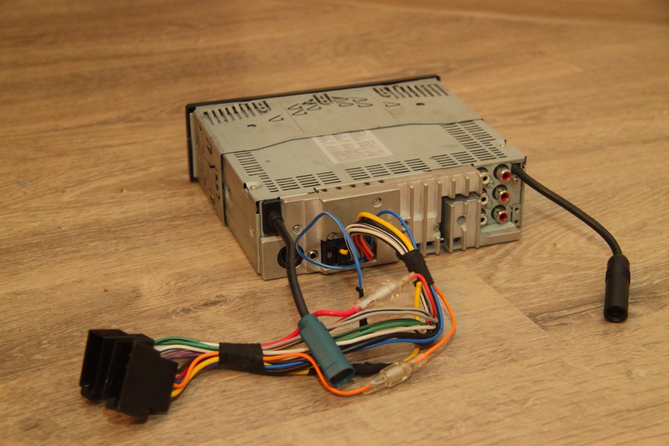 Alpine cda-9885 — LADA 21099, 1,5 л., 1997 года | автозвук | DRIVE2