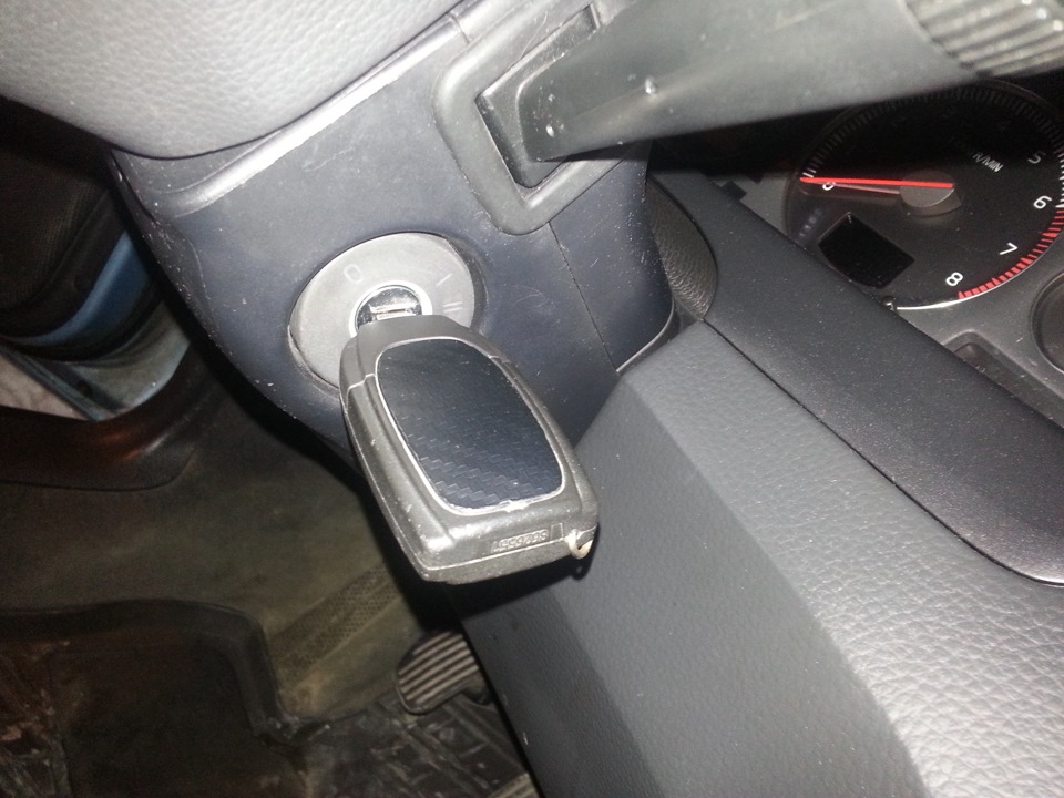 Новый аккум — Volvo S60 (1G), 2,4 л, 2003 года | расходники | DRIVE2