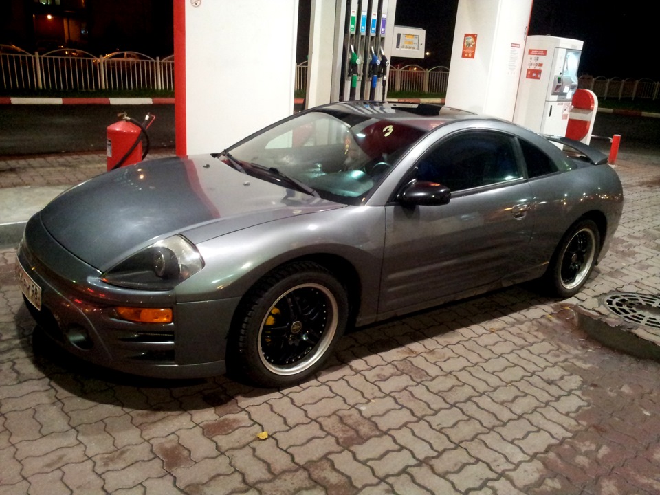 Новые тапки) на зимнюю резину — Mitsubishi Eclipse (3G), 2,4 л, 2002 года | колёсные диски | DRIVE2