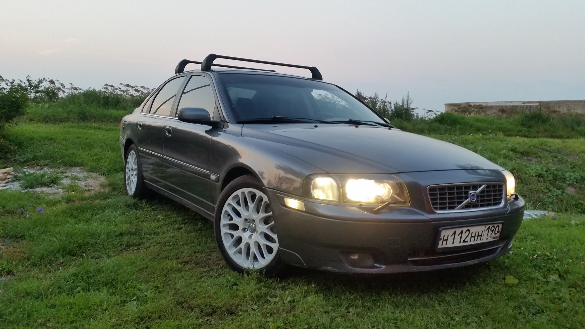 Volvo S80 (1G) 2.5 бензиновый 2003 | Everyday Barge на DRIVE2