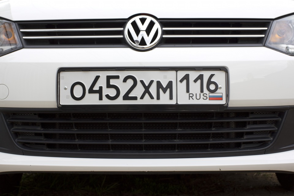 Защитная сетка на решетку радиатора — Volkswagen Polo Sedan, 1,6 л ...