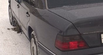Антенна в крыло на w124 седан — Mercedes-Benz E-Class (W124), 2 л, 1994 ...
