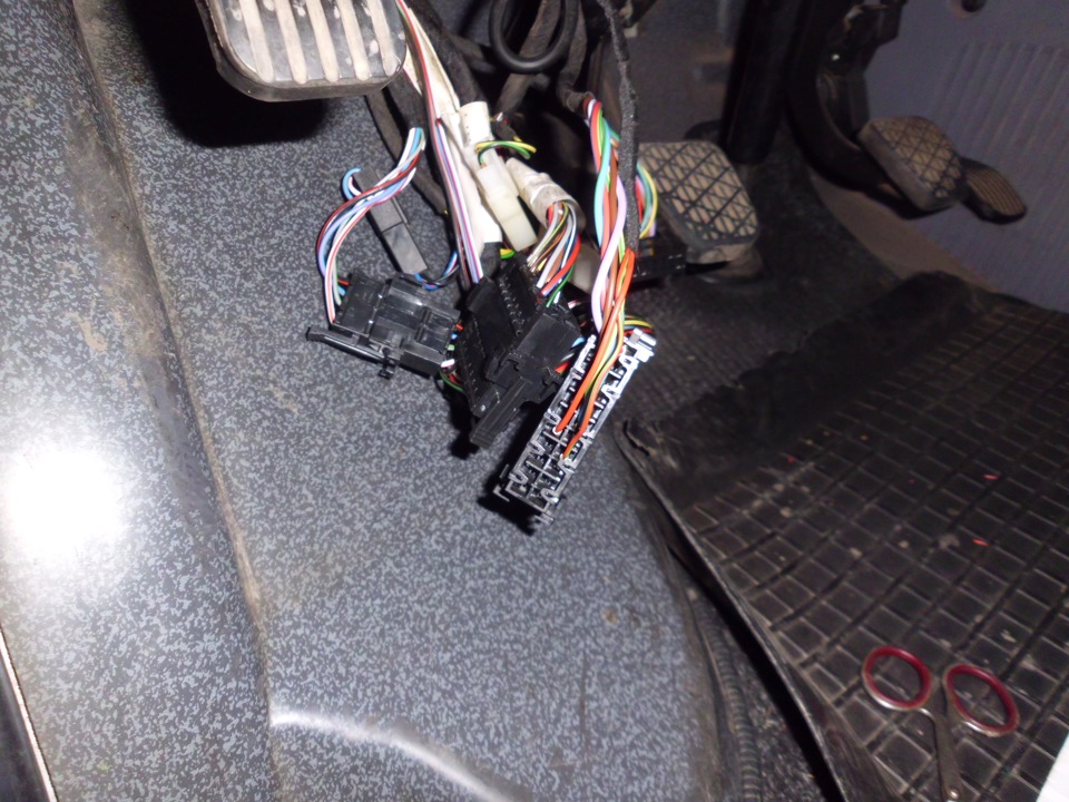 Дооснащение: Датчик наличия воды в топливном фильтре — Mercedes-Benz ...