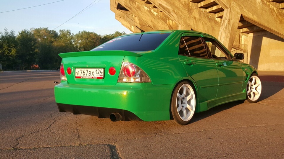 Немного новых фото — Toyota Altezza, 3 л, 1998 года | фотография | DRIVE2