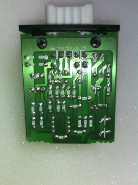 Чёрный ящик BATTERY SAVER 96408390 — бортжурнал Chevrolet Spark Черный ...