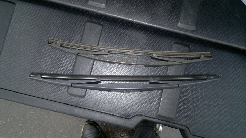 Задний дворник от Nissan — Mitsubishi Outlander XL, 2,4 л, 2008 года ...