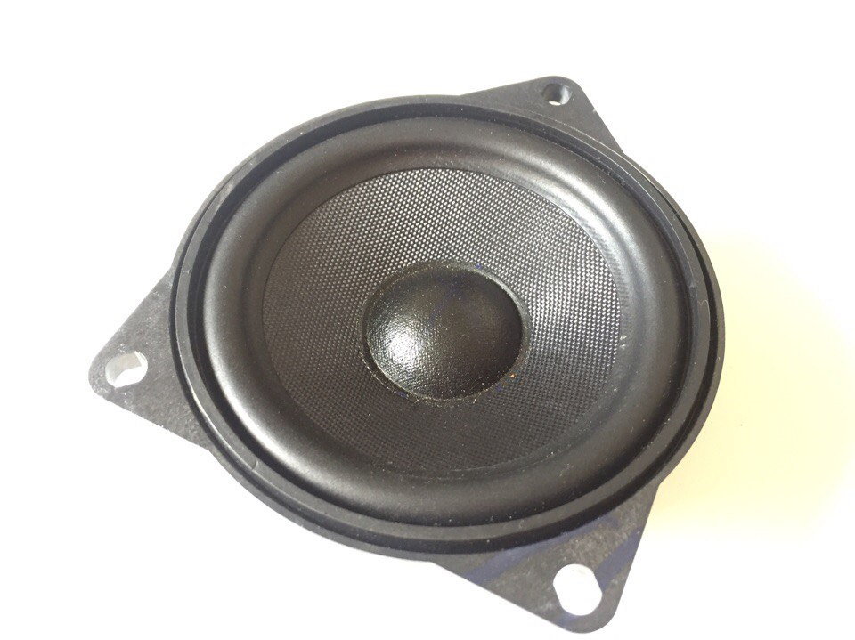 Установка усилителя HI-Fi — BMW 5 series (E60), 2,5 л, 2004 года ...