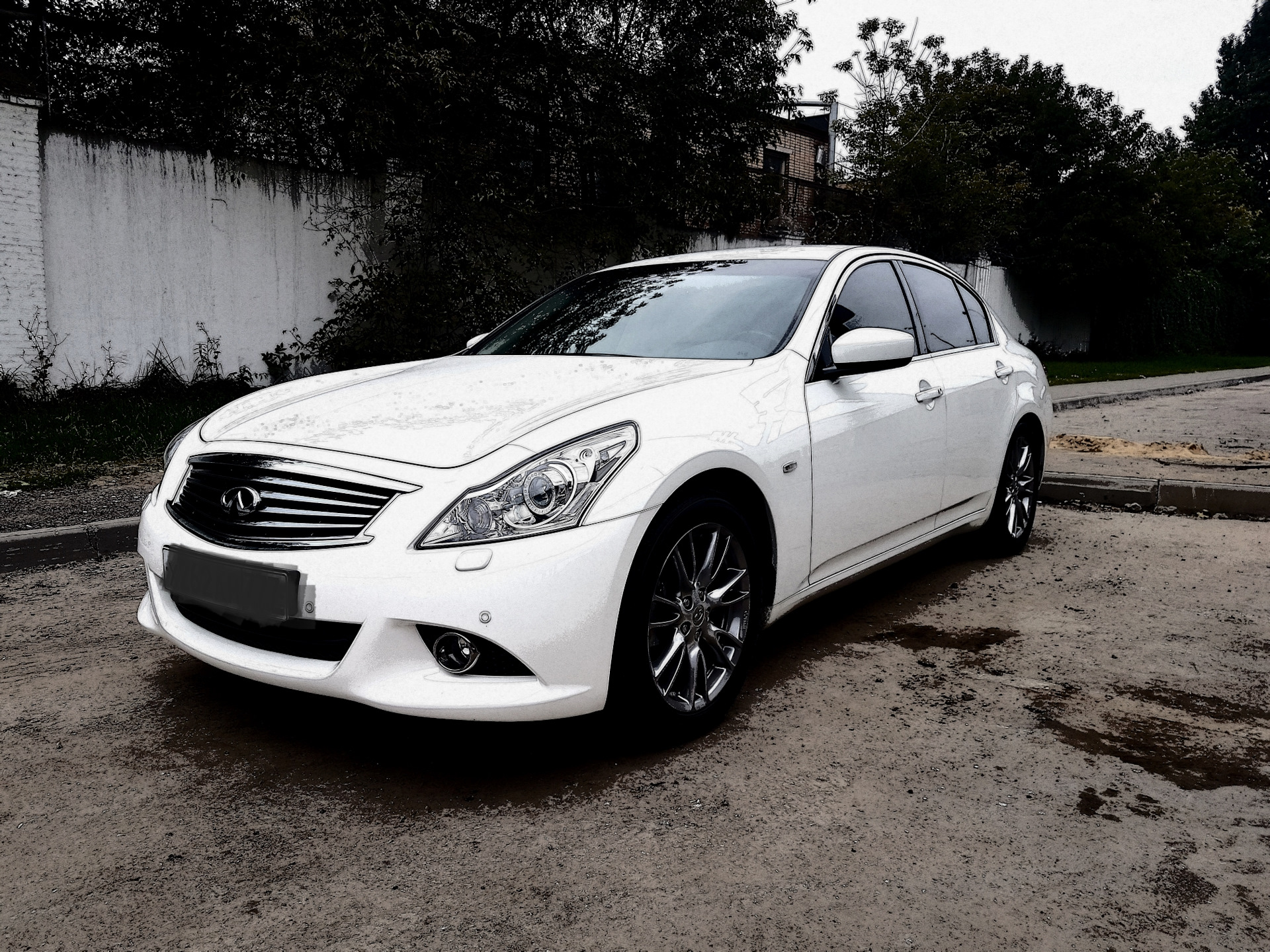 История появления бренда INFINITI. — Infiniti G25, 2,5 л, 2013 года ...